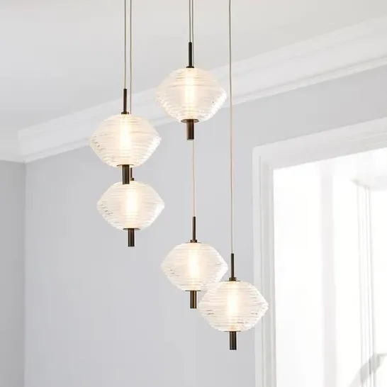 Lot 1589: BOXED DUNELM ORB 5 LIGHT PED GLASS CLUSTER CEILING FITTING ...