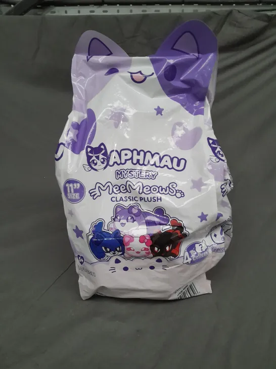 Lot 1146: APHMAU MYSTERY MEEMEOWS CLASSIC PLUSH - 5034857 | Simon ...