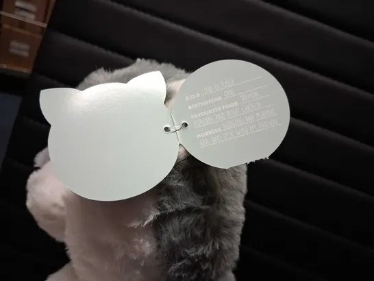 Lot 115: THREE BRAND NEW HUSKY PLUSH TOYS - 5139726 | Simon Charles ...