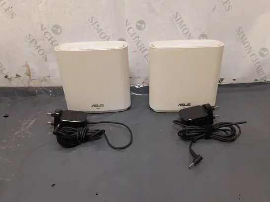 Lot 9232: 2X ASUS AX6600 TRI BAND WIFI ROUTER - MODEL XT8 - 4834195 ...