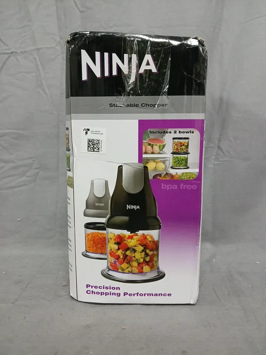 Lot 558: NINJA PROFESSIONAL STACKABLE CHOPPER 200W - 5419021 | Simon ...