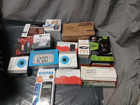 Lot 9077: ASSORTED BOXED ELECTRONICS LOT TO INCLUDE; CASIO FX-991EX ...