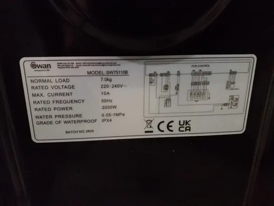 Lot 11: SWAN SW75110B 7KG 1200 SPIN FREESTANDING WASHING MACHINE ...