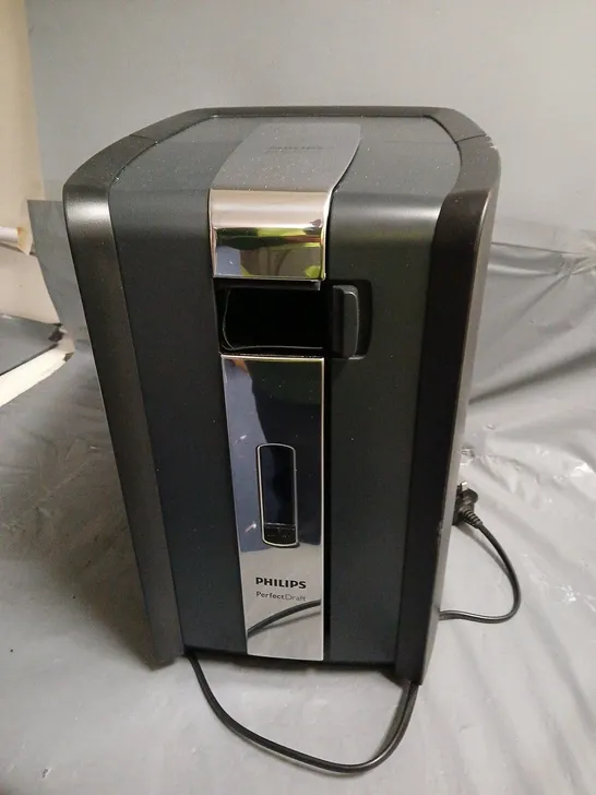 Lot 9360: BOXED PHILIPS PERFECT DRAFT MACHINE - 5207483 | Simon Charles ...