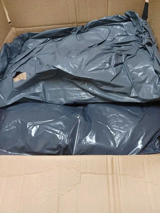 Lot 935: LOT OF 7 BRAND NEW DESTELLO PURPLE HOODED COATS - XL - 4920522 ...