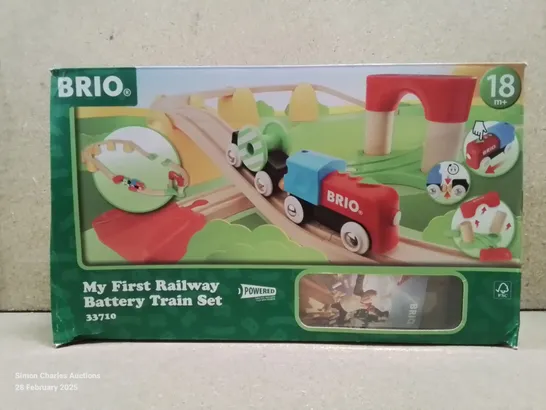 Lot 5177: BOXED BRIO TRAIN AND RAILWAY SET - 5073513 | Simon Charles ...