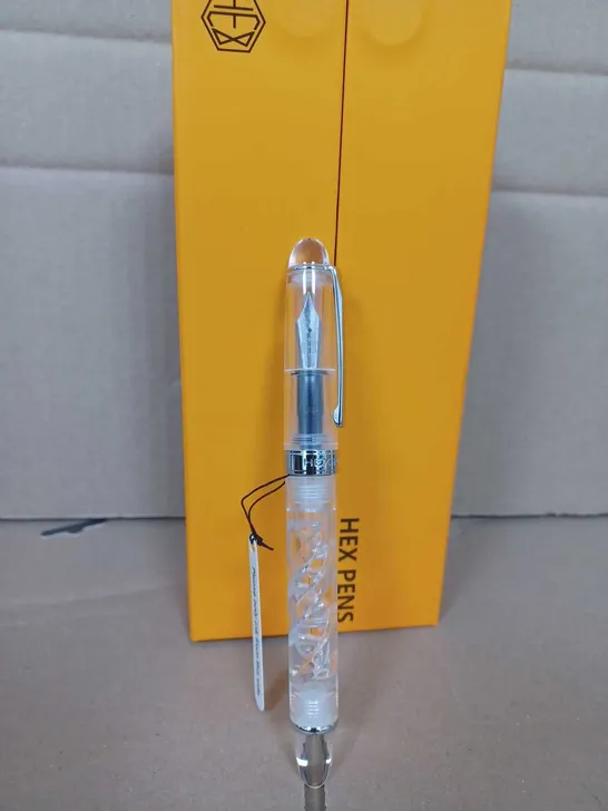 Lot 1534: BOXED HEX PENS FOUNTAIN PEN - 5049524 | Simon Charles Auctioneers