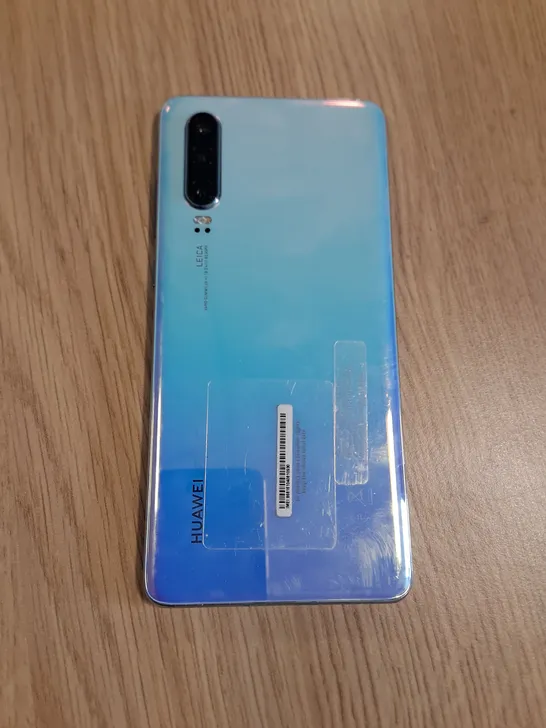 Lot 12: UNBOXED HUAWEI P30 128GB IN METALLIC EFFECT - ELE-L09 - 5266715 ...