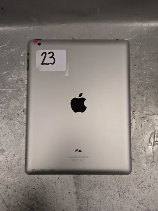 Lot 7560: APPLE IPAD 4TH GEN TABLET - 5186940 | Simon Charles Auctioneers