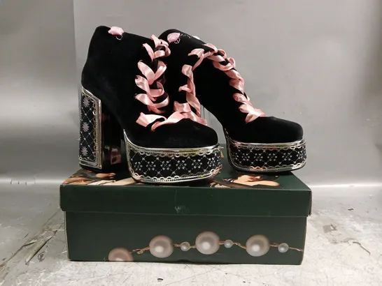Lot 2190: BOXED PAIR OF KOI GUILTLESS GHOST LACE UP PLATFORM LONG BOOTS ...