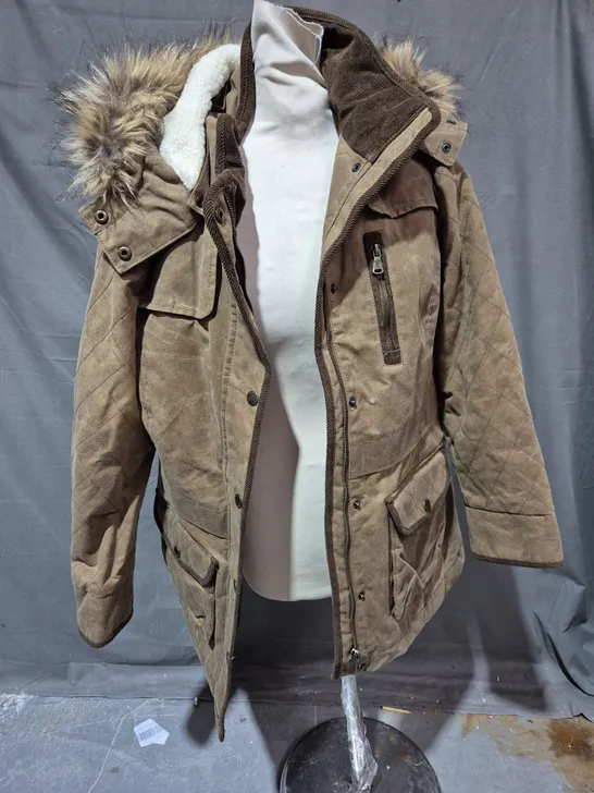 Lot 1659: CREW CLOTHING COMPANY COAT IN BROWN SIZE 14 - 5051615 | Simon ...