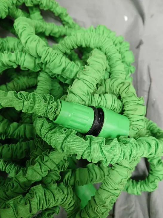 Lot 109: ELASTIC EXPANDABLE SILLY HOSE - 5448512 | Simon Charles ...