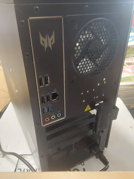 Lot 743: ACER PREDATOR ORION 3000 GAMING COMPUTER // MODEL: D22W10 ...