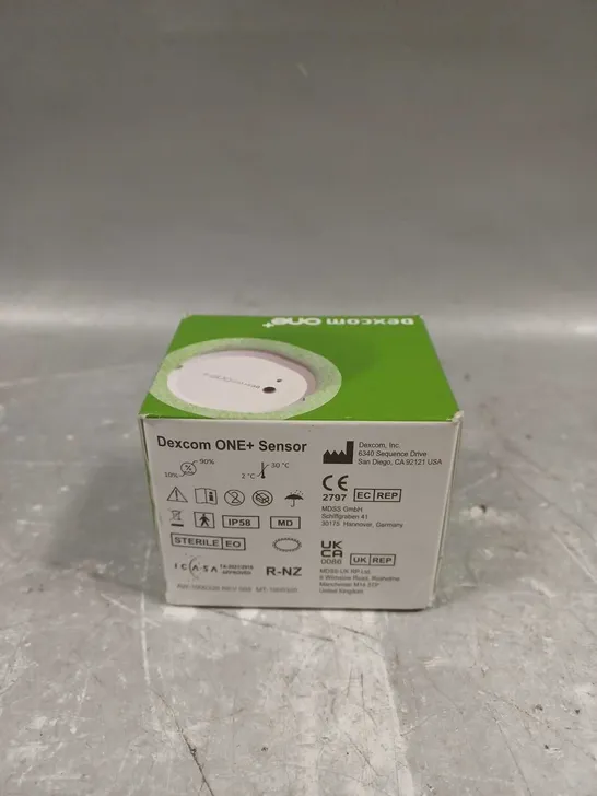 Lot 403: SEALED DEXCOM ONE+ SENSOR - 4964164 | Simon Charles Auctioneers