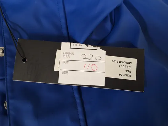 Lot 67: GAMMON BLUE ZIP THROUGH HOODED SHOWERPROOF COAT - L - 5445895 ...