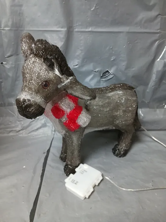 Lot 1465: BOXED THREE KINGS INLIT ICE NATIVITY DONKEY RRP £25.99 ...
