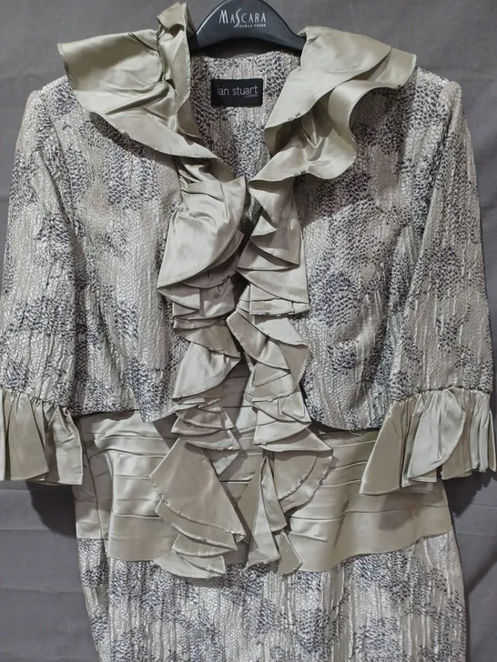 Lot 7020: IAN STUART LONDON RUCHED TWO PIECE JACKET & DRESS (ISL328) IN ...