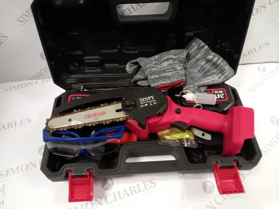 Lot 7194: SINPY MINI CHAINSAW BOXED - 4412845 | Simon Charles Auctioneers