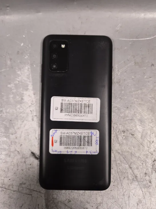 Lot 8635: SAMSUNG GALAXY A037 SMARTPHONE - 5183232 | Simon Charles ...