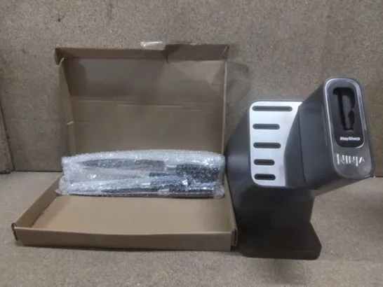 Lot 6037: BOXED NINJA FOODI STAYSHARP REPLACEMENT KNIFE BLOCK (5 PIECE ...