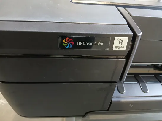 Lot 60: HP DESIGNJET Z9+ POSTSCRIPT COLOUR PRINTER WITH DREAMCOLOR – ON ...