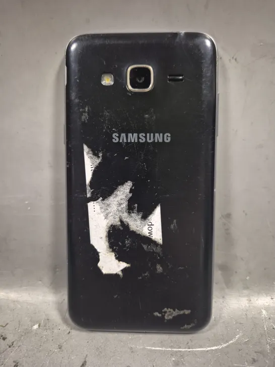 Lot 9533: SAMSUNG GALAXY J36 MOBILE PHONE - 5207515 | Simon Charles ...