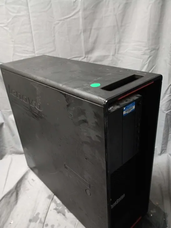 Lot 1706: LENOVO THINKSTATION P500 DESKTOP COMPUTER - 5510100 | Simon ...