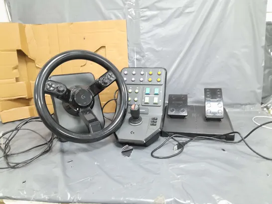 Lot 1568: BOXED LOGITECH HEAVY EQUIPMENT BUNDLE TO INCLUDE FARM ...