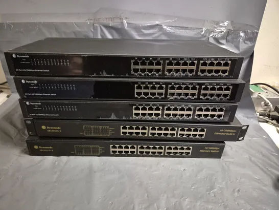 Lot 9275: LOT OF 5 UNBOXED DYNAMODE 24-PORT 10/100MBPS ETHERNET SWITCHES - 5205576 | Simon ...