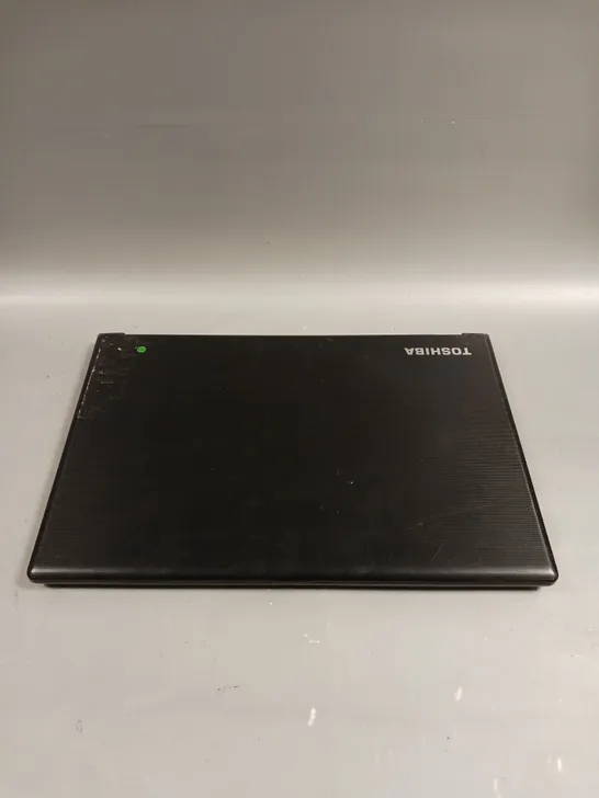 Lot 4244: TOSHIBA SATELLITE PRO R50-B LAPTOP - 4693388 | Simon Charles ...