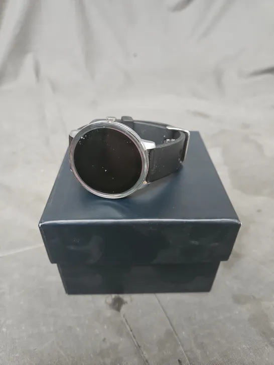 Lot 6100: BEN SHERMAN SMART WATCH – BLACK SILICONE STRAP - 5595418 ...
