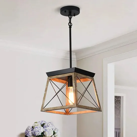 Lot 3002: MATSUDA 1 - LIGHT LANTERN PENDANT (1 BOX) - 5312346 | Simon ...