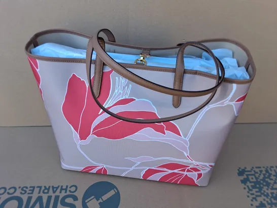 Lot 26: RADLEY FLORAL THEMED BAG IN NATURAL/RED - 5339202 | Simon ...