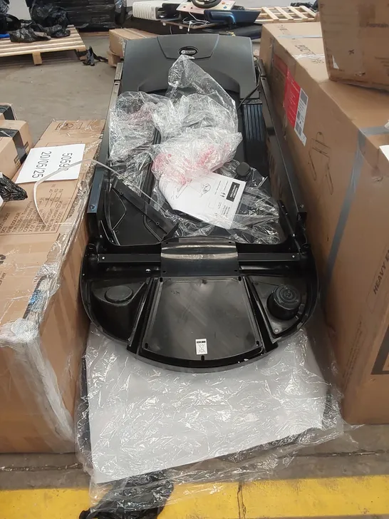 Lot 316: DYNAMIX T3000 LARGE LED DISPLAY FOLDABLE MOTORISED TREADMILL ...