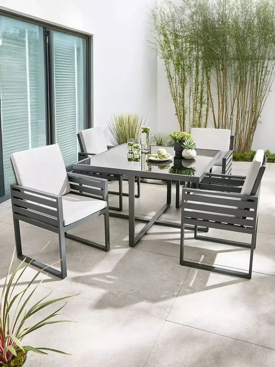 Lot 549: BOXED CUBA 4 SEATER CUBE SET (1 BOX) RRP £899.99 - 5198902 ...