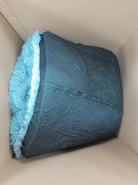 Lot 6317: SNUGGLE POD HUMAN PET BED - COLLECTION ONLY - 5030446 | Simon ...