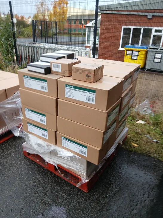 Lot 38: PALLET OF ASSORTED PRODUCTS TO INCLUDE; WASH AND WAX CAR ...