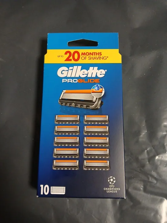 Lot 646: GILLETTE PROGLIDE RAZOR BLADE REFILLS – BOX OF 10 CARTRIDGES ...