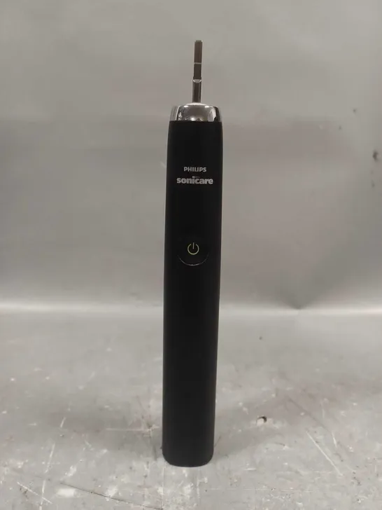 Lot 4768: PHILIPS SONICARE HX9350 ELECTRIC TOOTHBRUSH IN BLACK ...