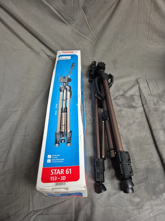 Lot 4330: BOXED HAMA STAR 61 153-3D TRIPOD - 5093930 | Simon Charles ...