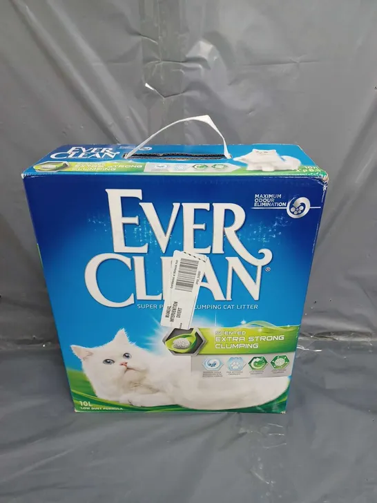 Lot 7100: 10L EVER CLEAN CLUMPING CAT LITER - 4825622 | Simon Charles Auctioneers
