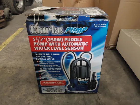 Lot 242: BOXED CLARKE 1½" 250W PUDDLE PUMP WITH AUTOMATIC WATER LEVEL ...