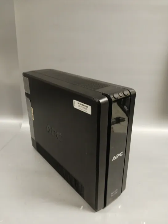 Lot 4254: APC PRO 1200 BACK-UPS - 4693438 | Simon Charles Auctioneers