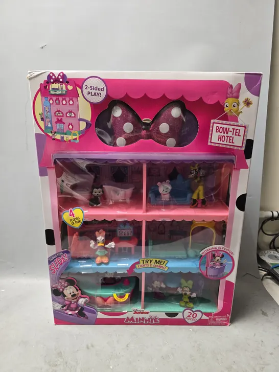 Lot 2195: DISNEY JUNIOR MINNIE BOWTEL HOTEL - 5302003 | Simon Charles ...