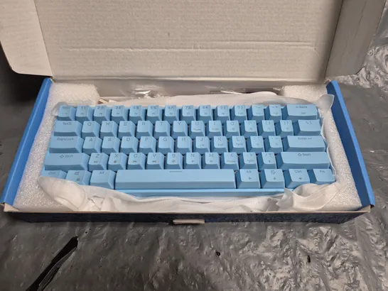 Lot 3879: BOXED GEEKY GK61 GAMING KEYBOARD IN BLUE - US LAYOUT ...