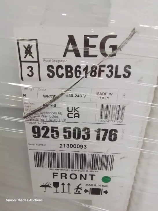 Lot 2026: AEG LOW FROST INTEGRATED FRIDGE FREEZER Model SCB618F3LS ...