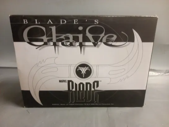 Lot 5164: BOXED MARVEL BLADE BLADES GLAIVE - UC1402 - 4934278 | Simon Charles Auctioneers