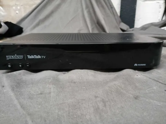 Lot 43: HUAWEI DN372T YOUVIEW TALKTALK TV SET-TOP BOX - 5447812 | Simon ...