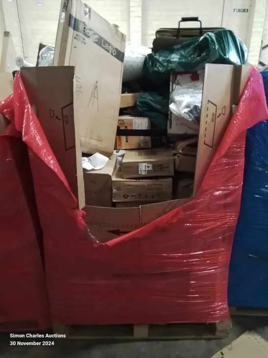 Lot 123: MIXED PALLET OF VARIOUS HOUSEHOLD ITEMS TO INCLUDE:FLOOR LAMP ...