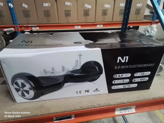 Lot 581: BOXED N1 6.5 INCH ELECTRIC BALANCE BOARD (COLOURS MAY VARY ...
